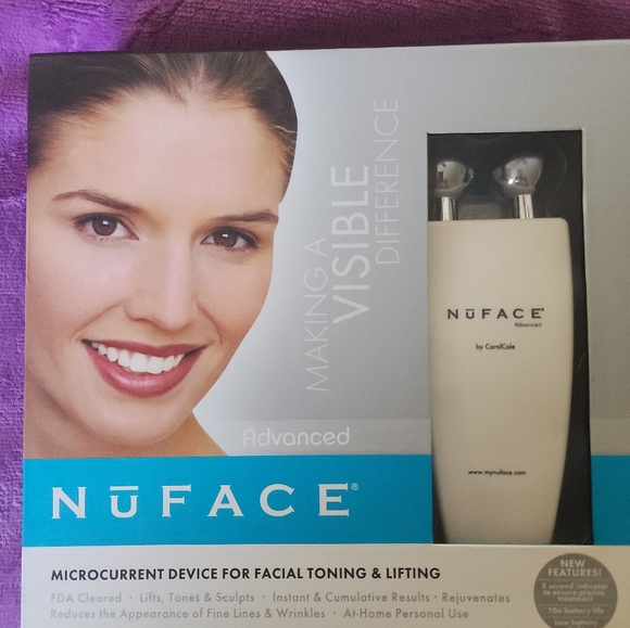 NuFace | Skincare | Nuface Advanced Microcurrent Device White And Blue | Poshmark